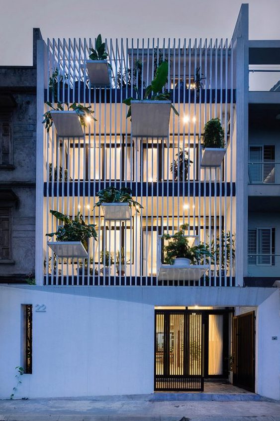 Metal Sunscreen Melindungi tanpa Menghalangi